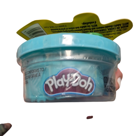 Play-Doh | Toys | Blue Playdoh With Dinosaur Mold | Poshmark